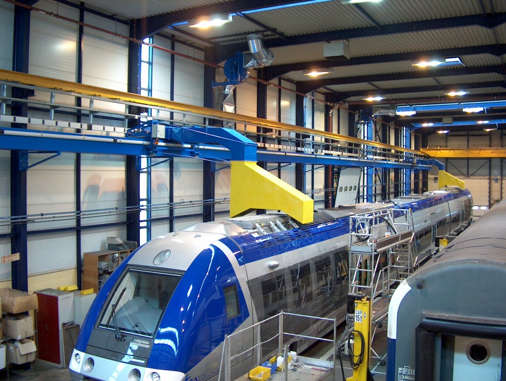 Locomotive exhaust fume extraction system | RAILSHINE